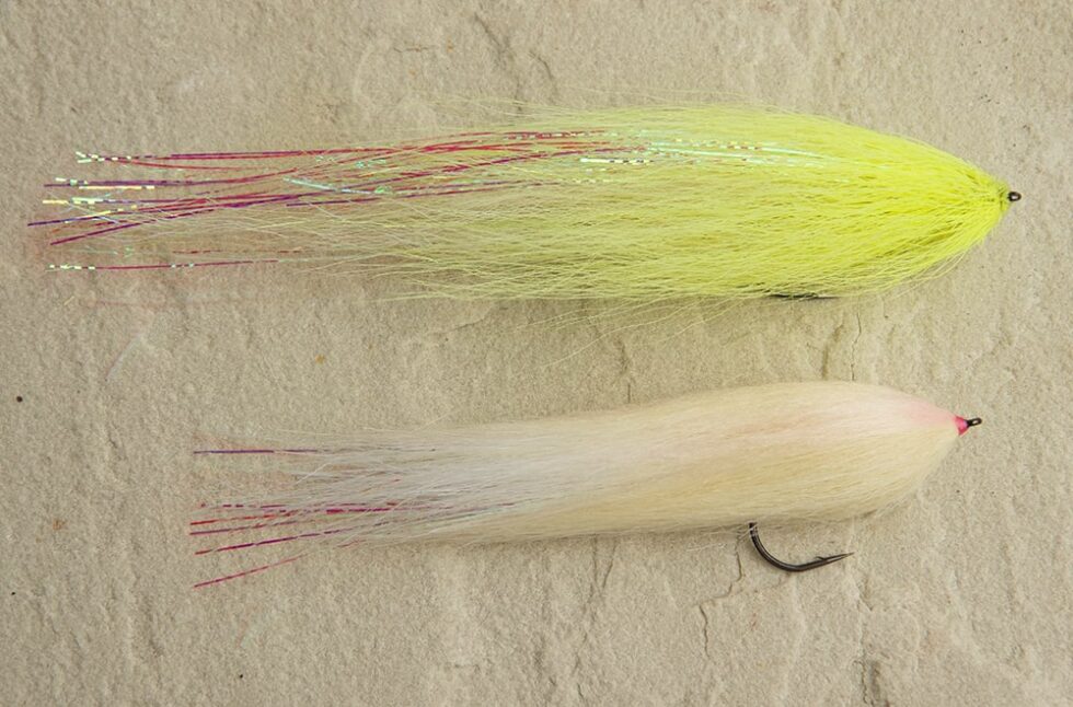 SMALLMOUTH BASS FLIES: COMPLETE GUIDE - ToFlyFish